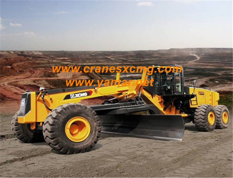 XCMG produce the Biggest Motor Grader model GR300 - Changzhou Yamar ...