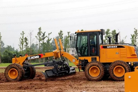 XCMG make class to training operators - Changzhou Yamar Koope Intl ...